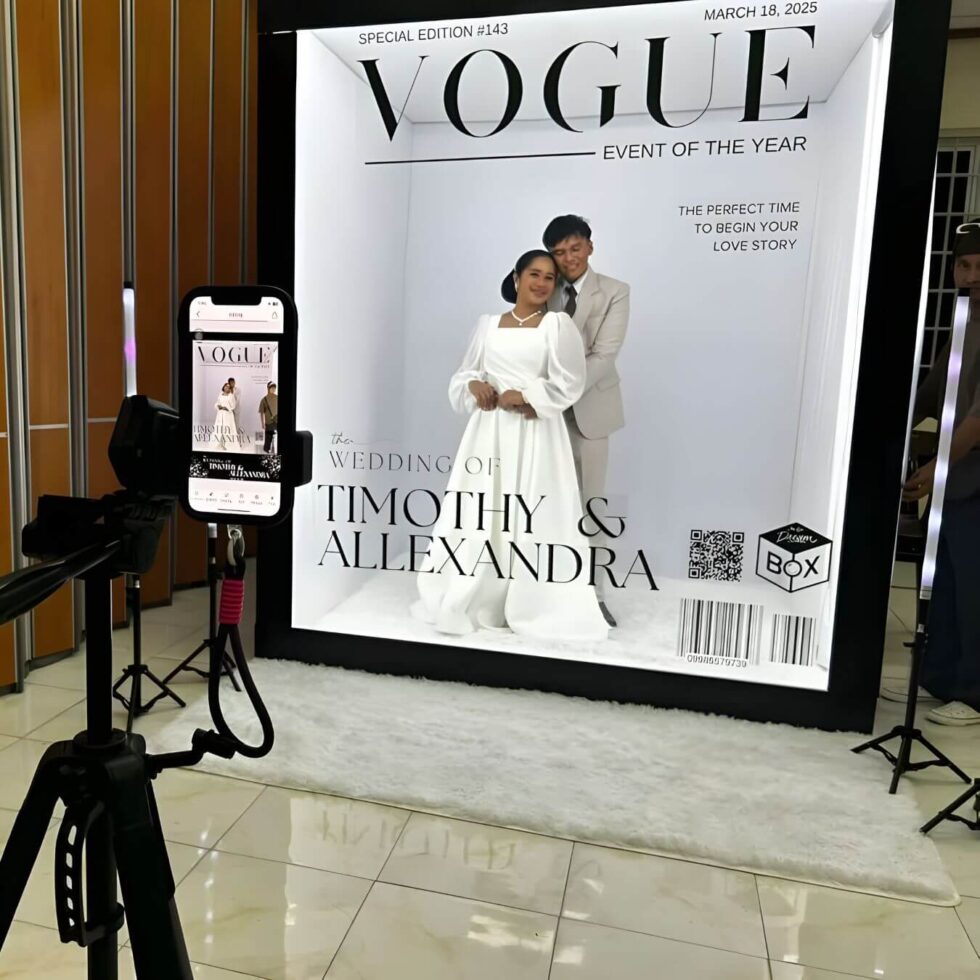 Magazine Booth Rental | Events 365 Canada